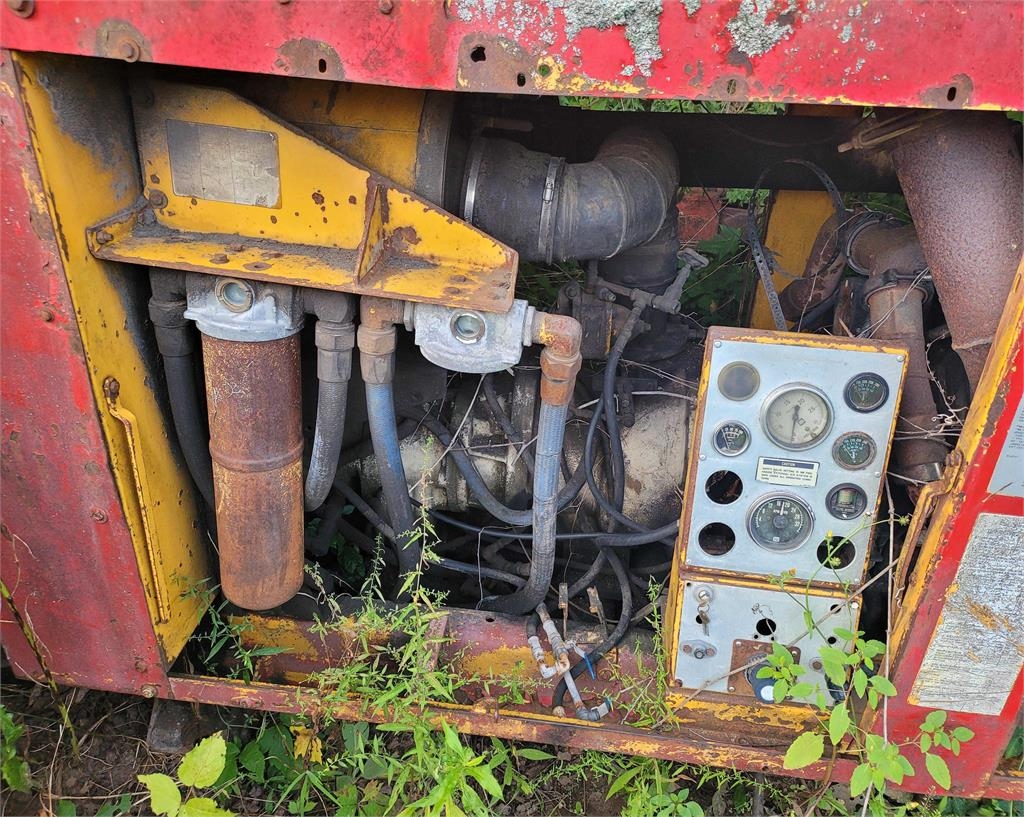 Chevrolet Kodiak Water Truck & 750cfm/250psi Air Compressor