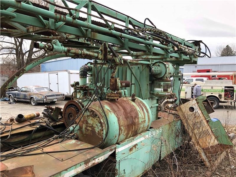 Chicago Pneumatic 650 S/S Drill Rig