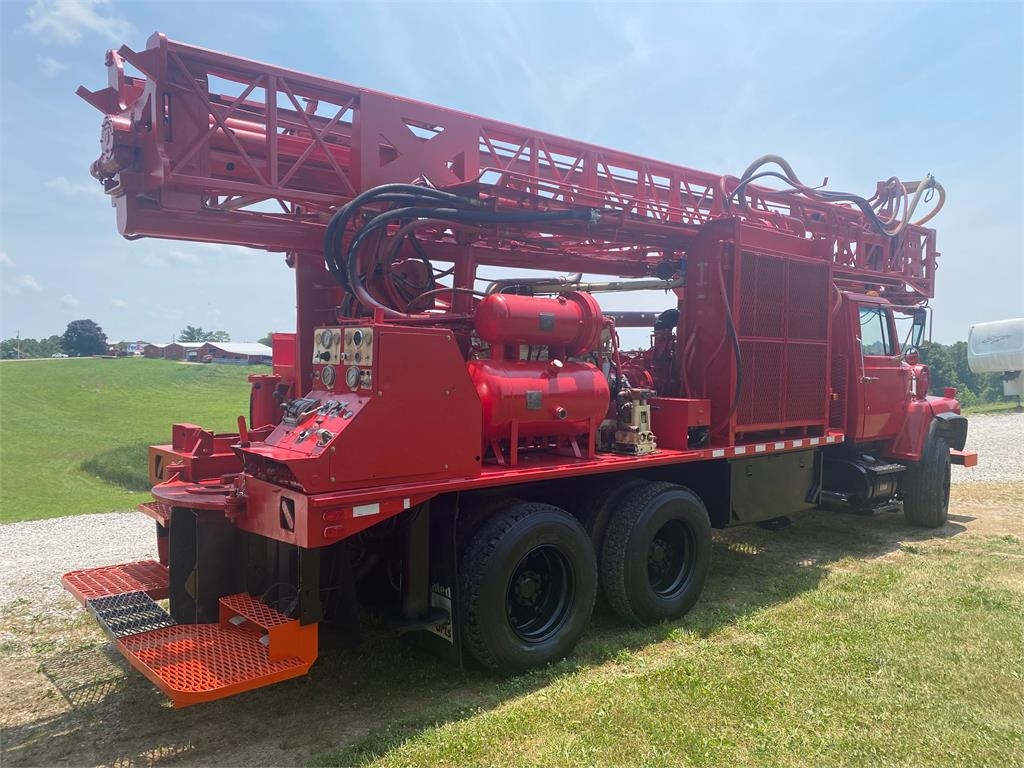 Ingersoll Rand T3W Drill Rig