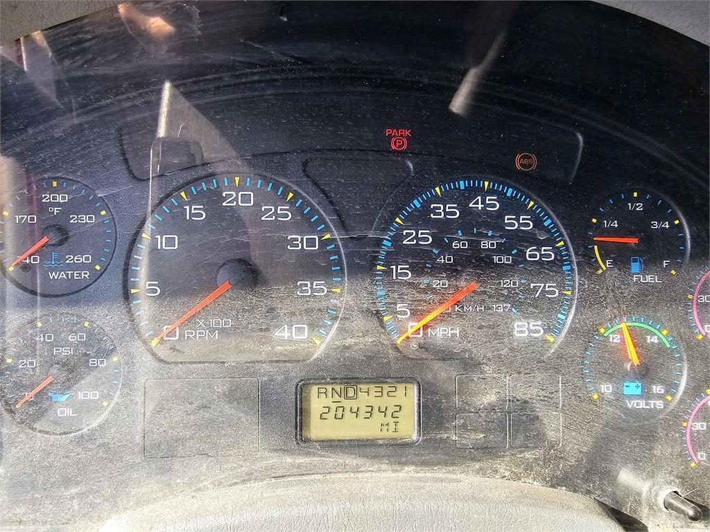 International Navistar 4400 SBA 4X2 22ft Box Truck