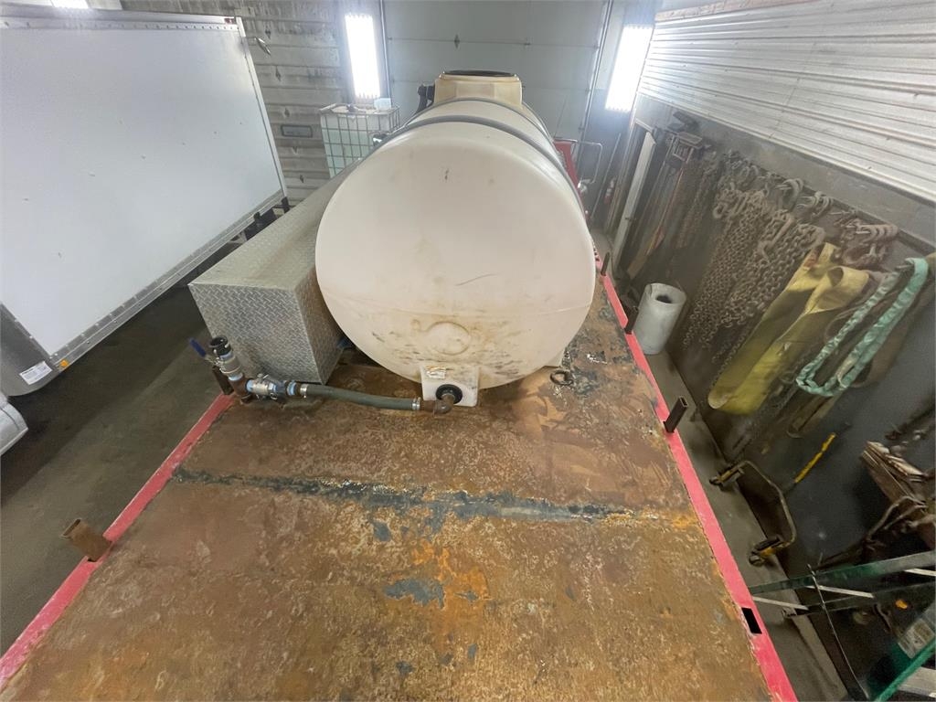 [Other] Shop-Built 14' ft flatbed 600 gallon water tank