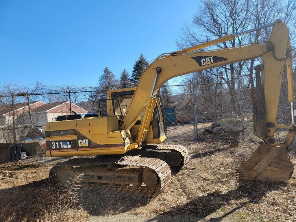 CAT 311
