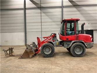 Volvo L 30 G - Wielladers - Bouw - Geuens Machinery