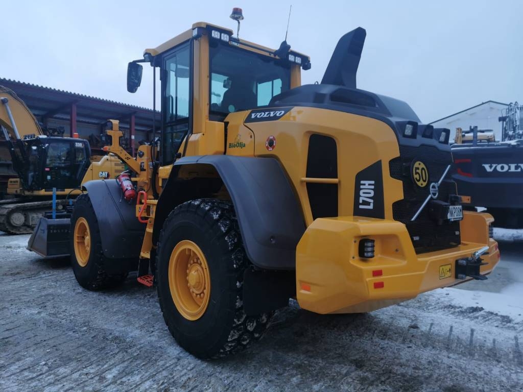 Köpa Begagnade Volvo L 70 H2 Hjullastare till salu i Stockholm, Sverige ...