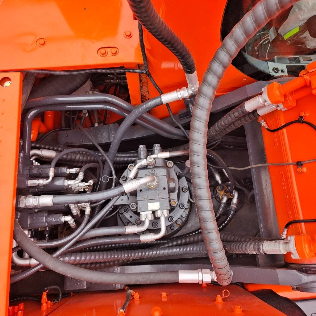 2023 Doosan DX 300 D'occasion Pelleteuses Sur Chenille à vendre | P&E