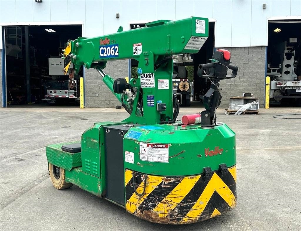 Valla 25E Pick and Carry Mini Crane