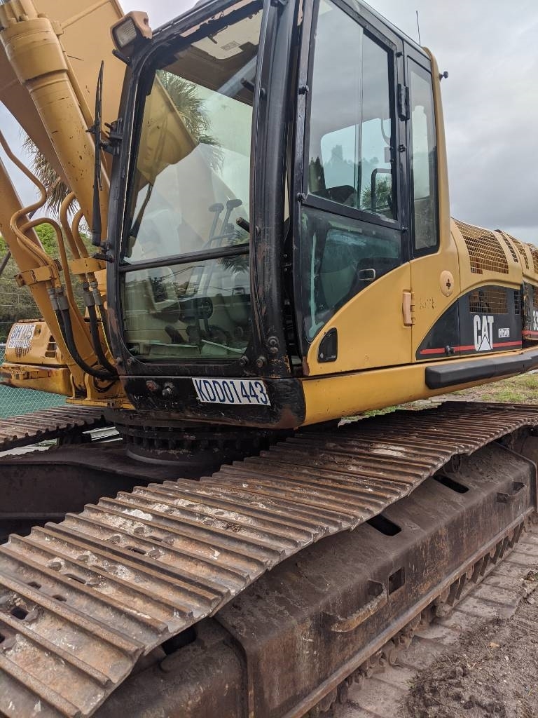Caterpillar 330CL