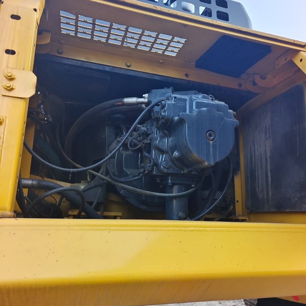 2022 Komatsu PC 450 Used Tracked Excavator for sale | P&E