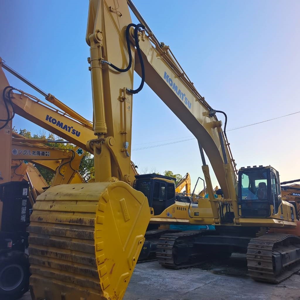 2022 Komatsu PC 450 Used Tracked Excavator for sale | P&E