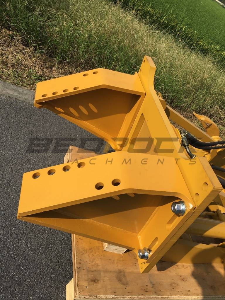 Bedrock Multi-Shank Ripper fits Komatsu D31 Bulldozer