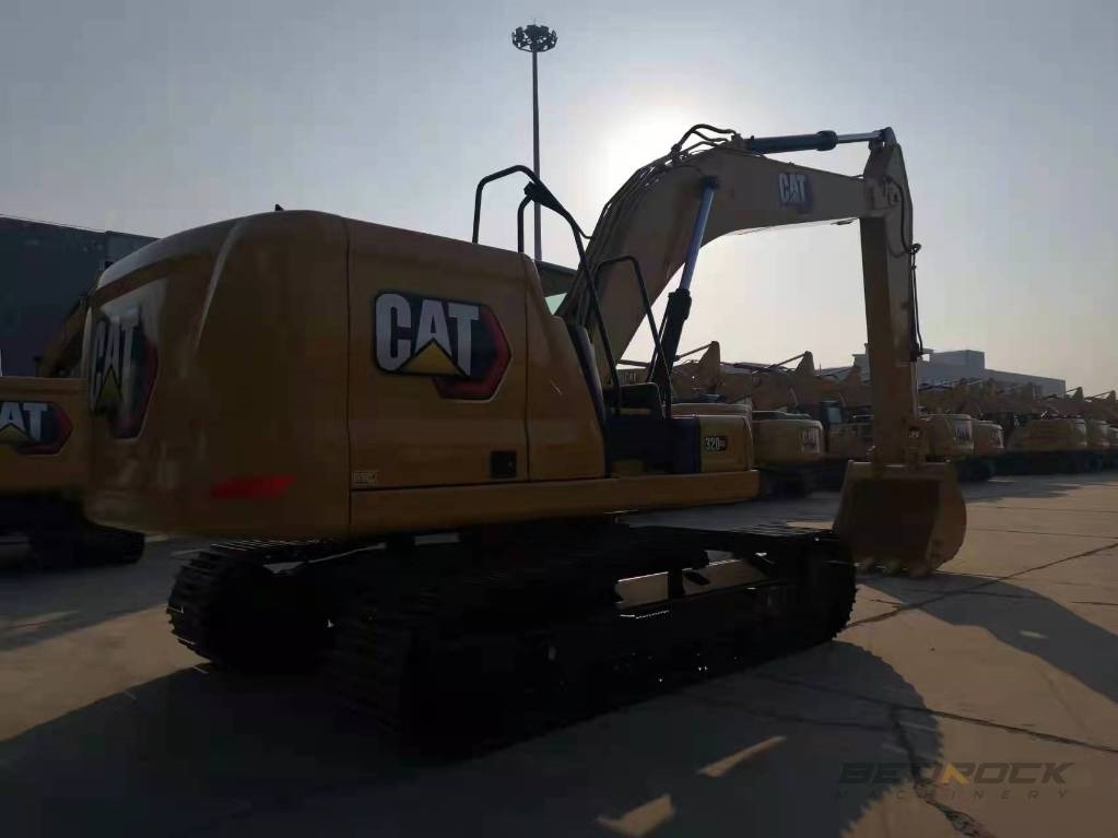 CAT 320 GC