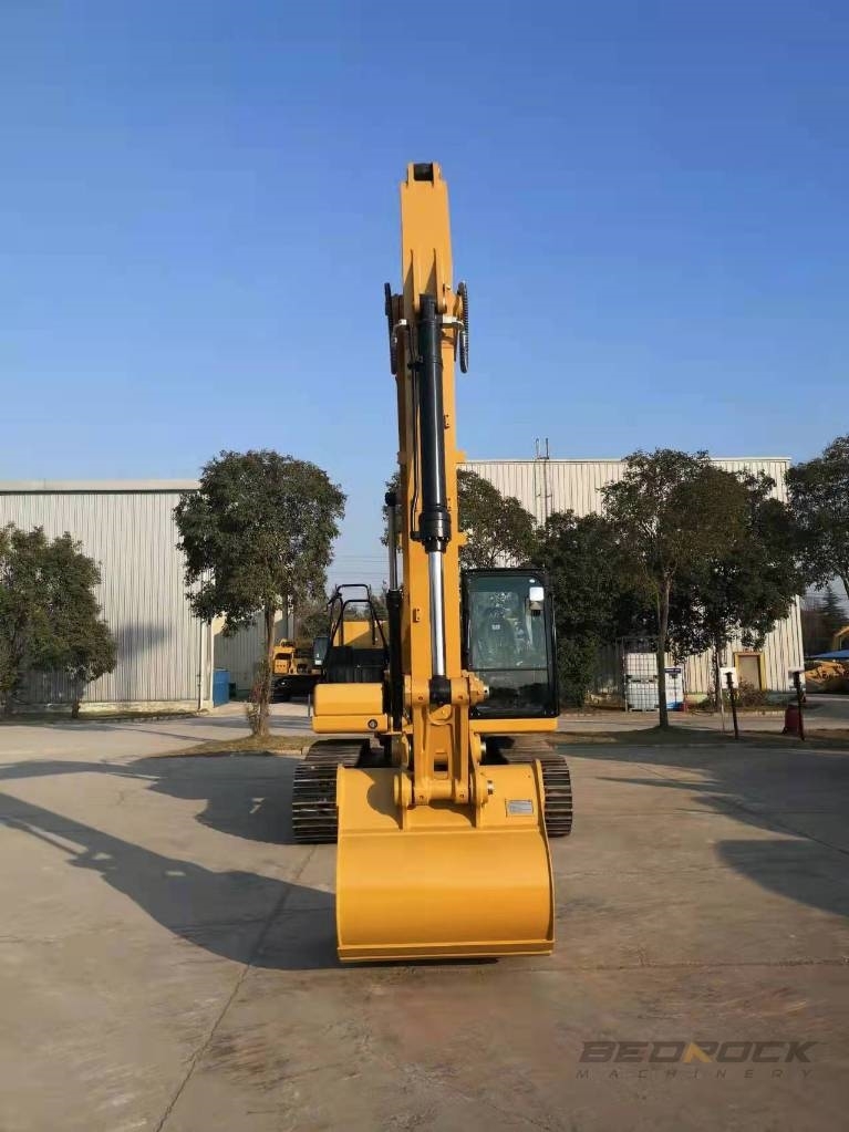 CAT 320 GC