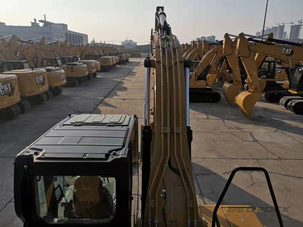 CAT 320 GC