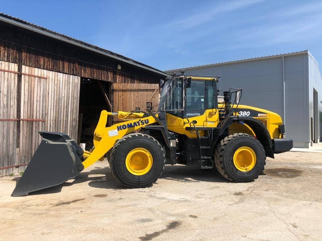 Komatsu WA380-7 - Wheel Loaders - Construction Equipment - Komatsu Used ...