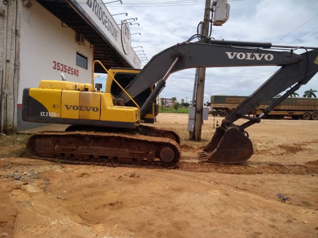 Volvo EC210B | sn - Crawler Excavators - Construction Equipment - Volvo ...