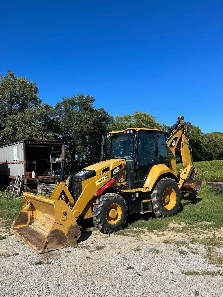 CAT 420 F2 ST