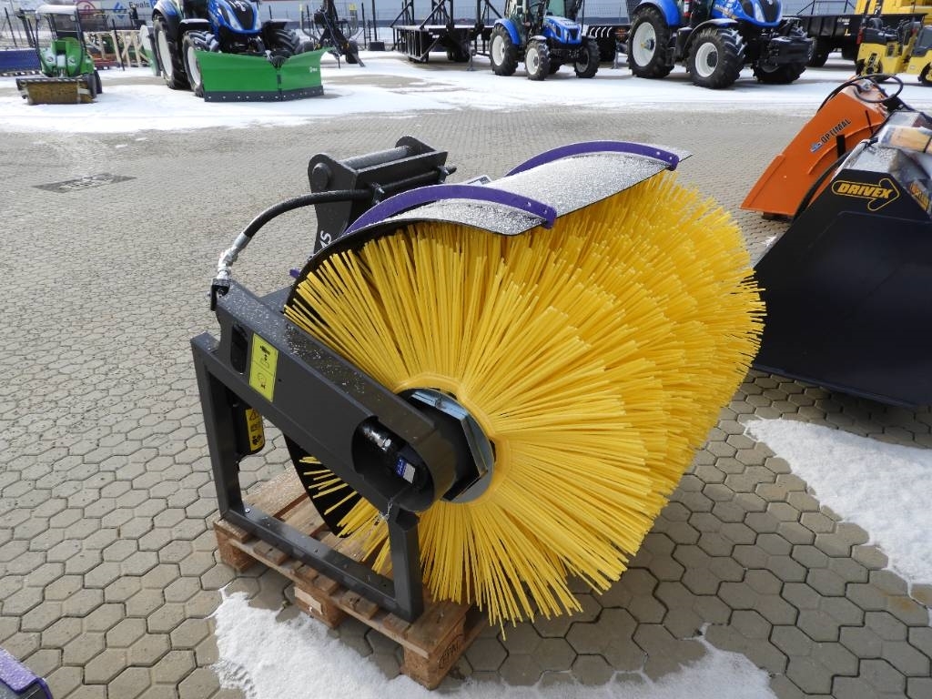 Holms SC100D - Borstar & borstskopor - Entreprenad - Begagnade maskiner