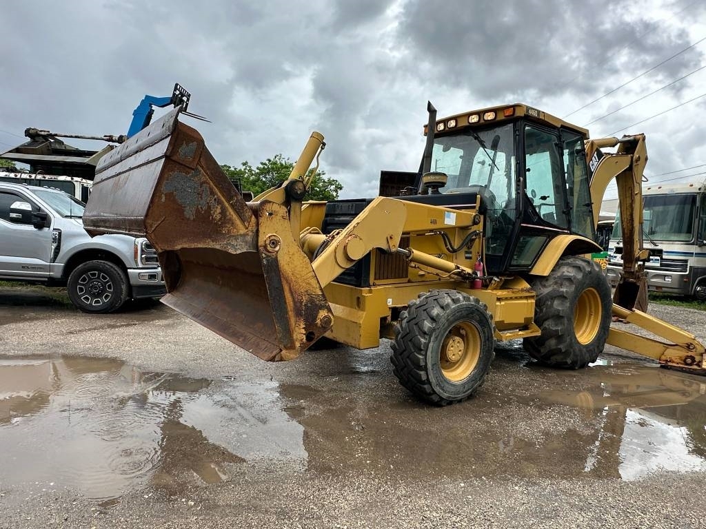 CAT 446 D