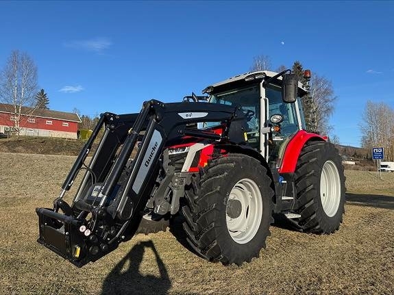 Massey Ferguson 5s.145 Dyna-4 Exclusive - Traktorer - Landbruk ...