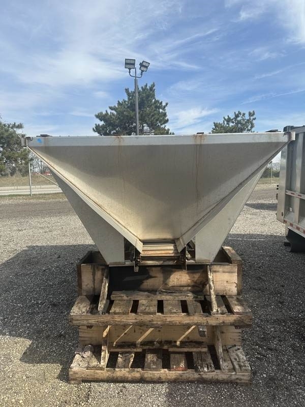 [Other] Hi-Way Stainless Salt Spreader