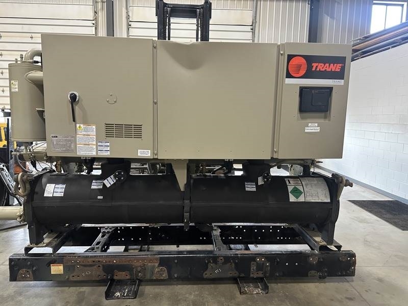 Trane 200 Ton Water Cooled Chiller