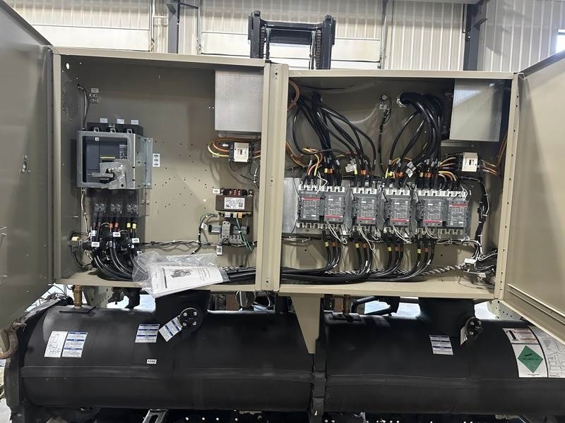 Trane 200 Ton Water Cooled Chiller