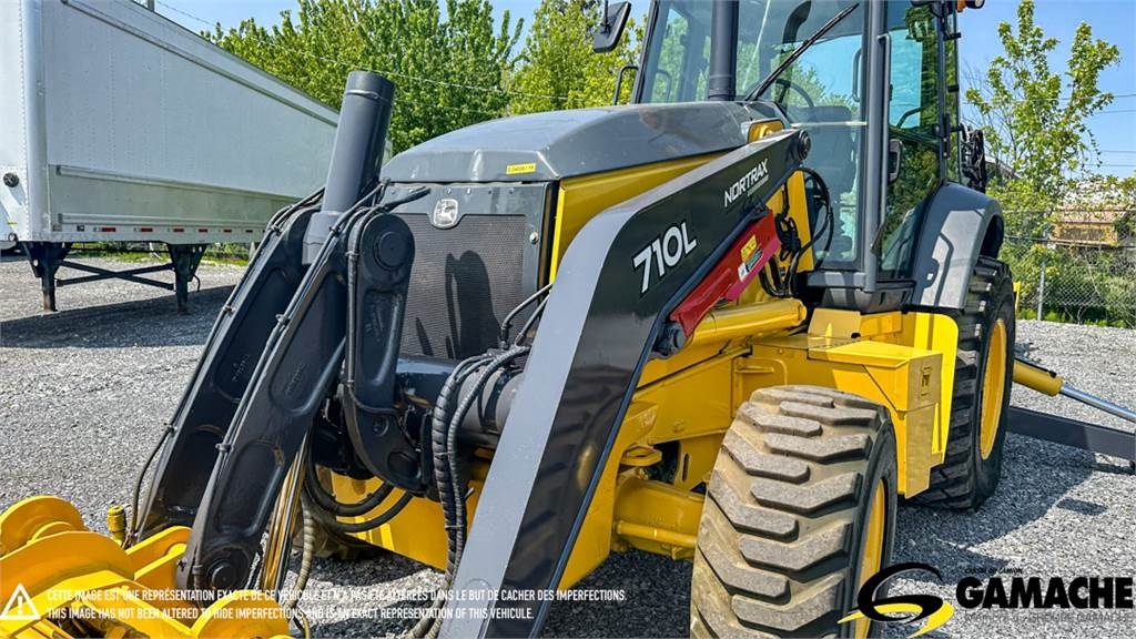 John Deere 710L BACKHOE LOADER
