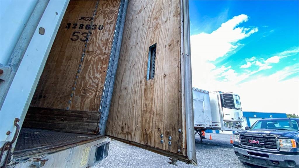 Manac 53' REEFER VAN REEFER TRAILER