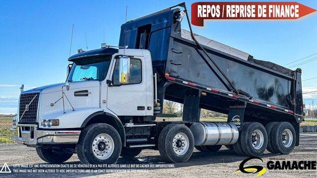 Volvo VHD 12 WHEEL TWIN STEER DUMP TRUCK