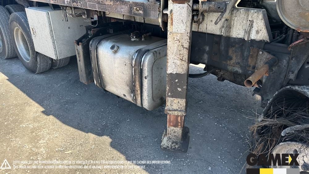 Mack MRU613 PUMP CONCRETE TRUCK