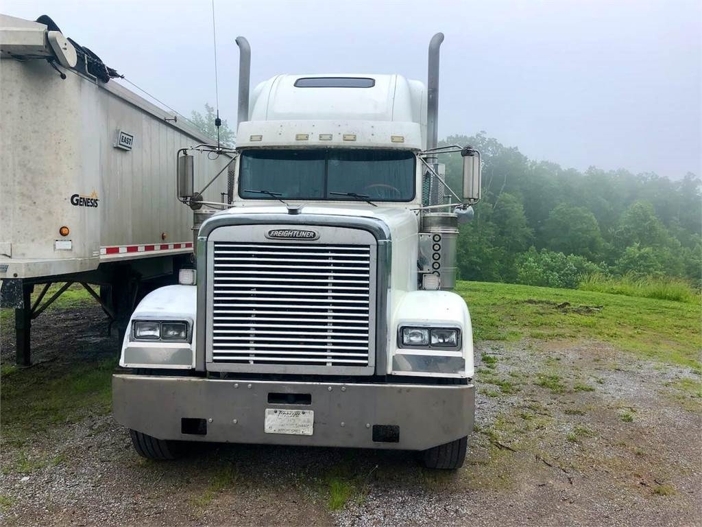 Freightliner FLD132 CLASSIC XL