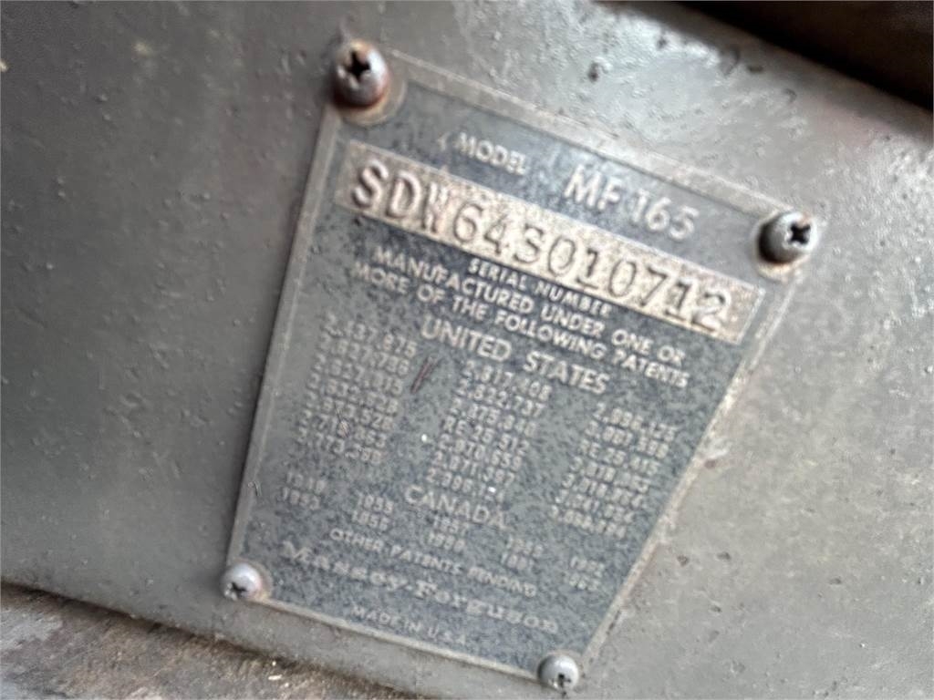 Massey Ferguson MF165