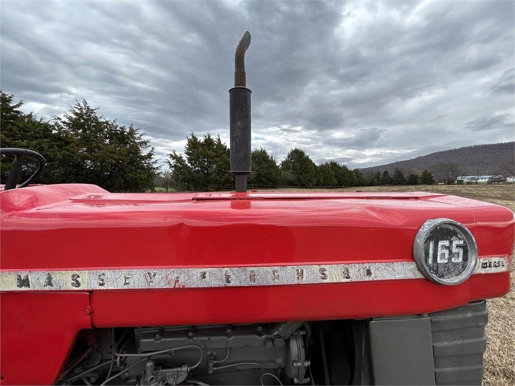 Massey Ferguson MF165