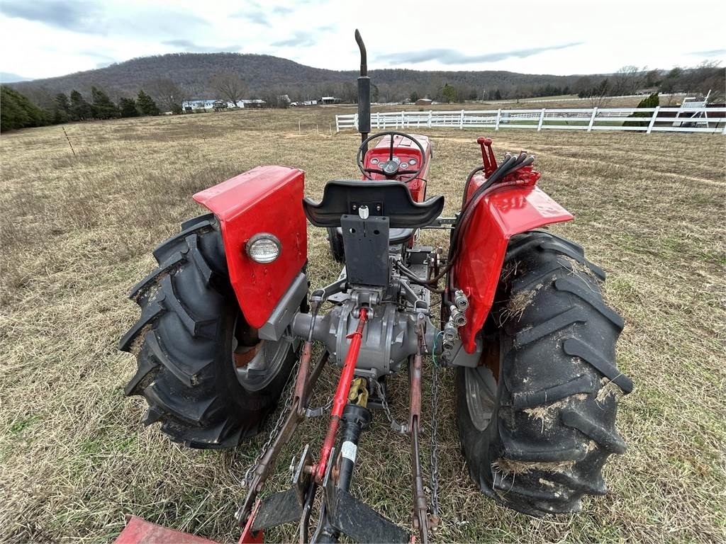 Massey Ferguson MF165