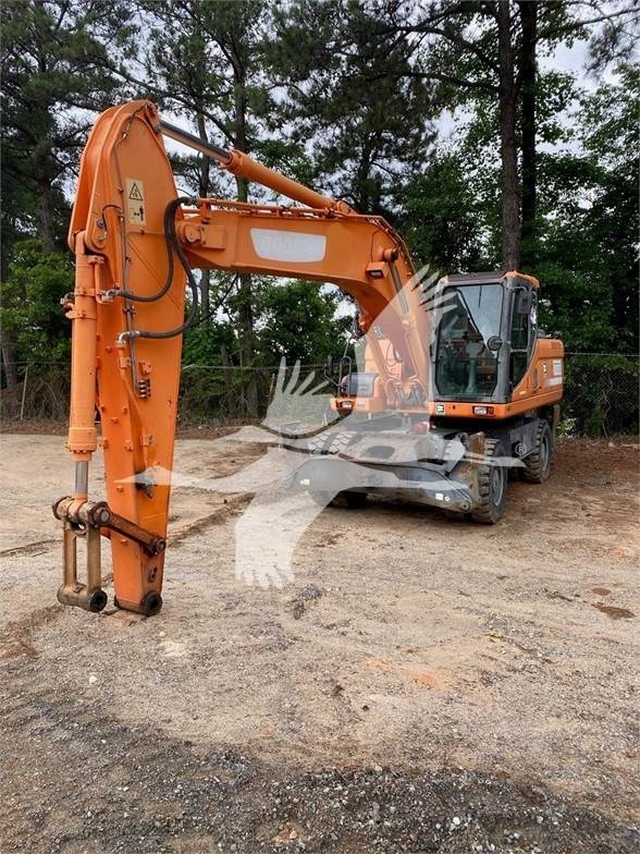 Doosan DX140W-5