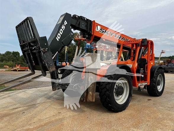 SkyTrak 10054