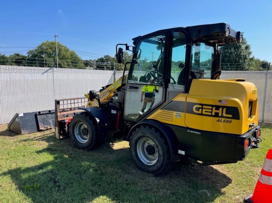 Gehl Wheel Loaders & Pay Loaders | Ritchie List