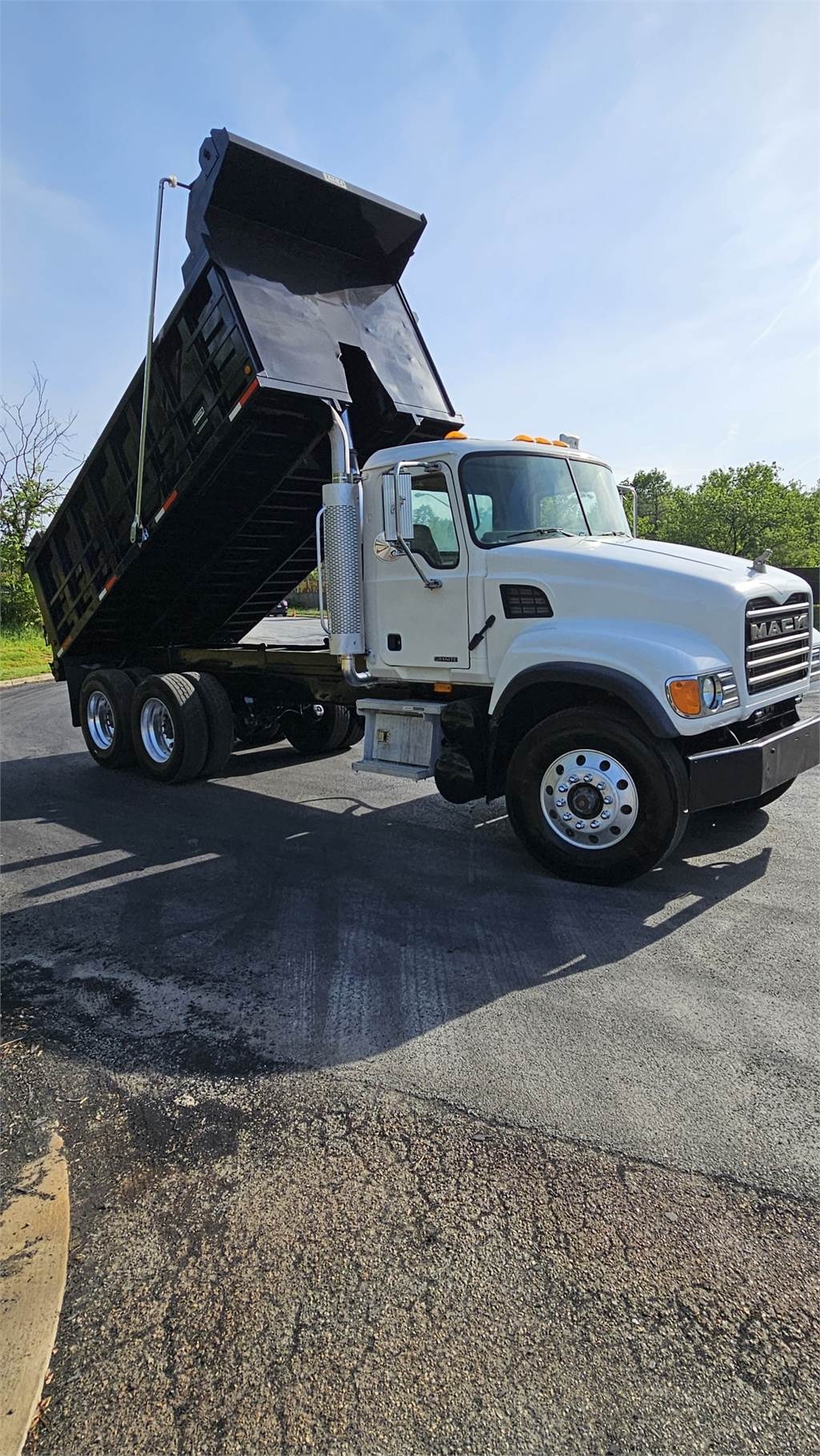 [Other] *** ALLISON AUTOMATIC *** Mack CV713 Granite