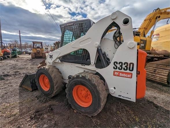 Bobcat S330