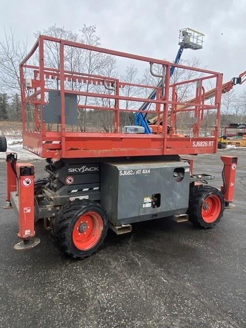 SkyJack SJ6826RT