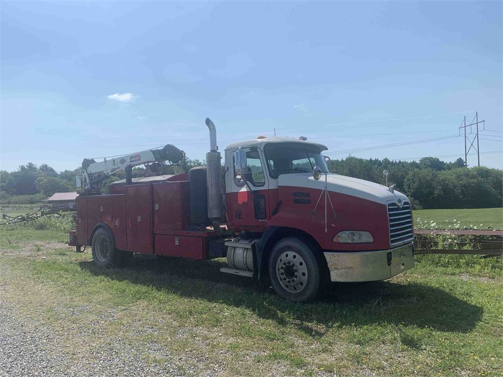 Mack Winch Truck For Sale | Ritchie List