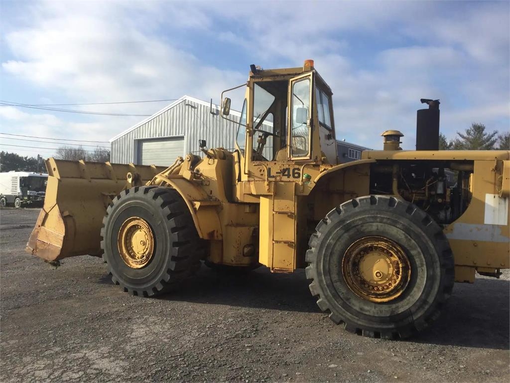 Caterpillar 980B Wheel Loader