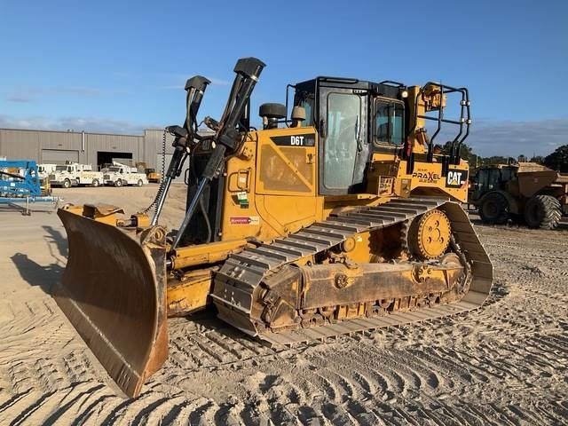 CAT D6T LGP