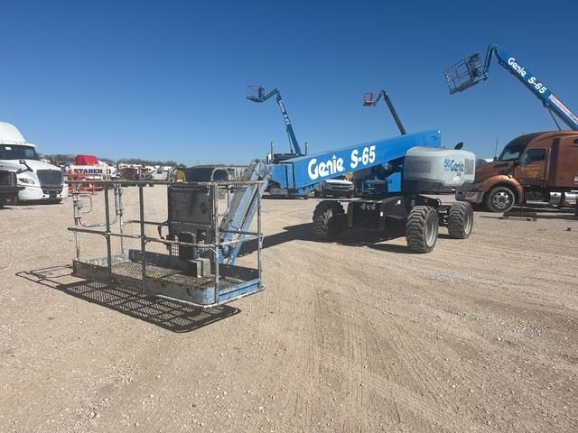Genie S-65