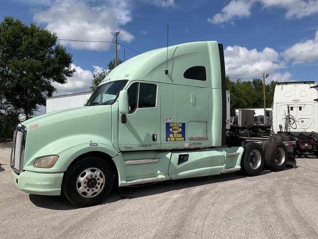 Kenworth T700