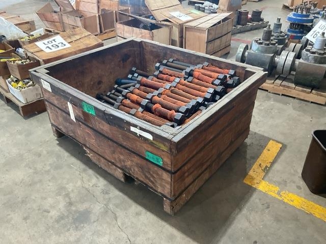 [Other] Quantity of Studs and Nuts (Unused)