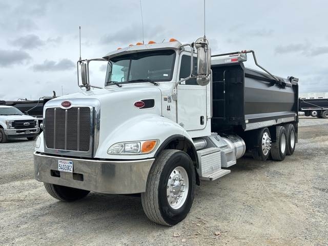Peterbilt 348