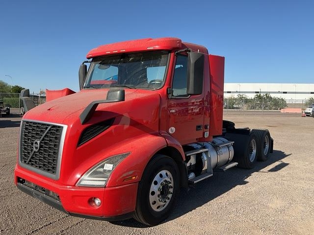 Volvo VNR