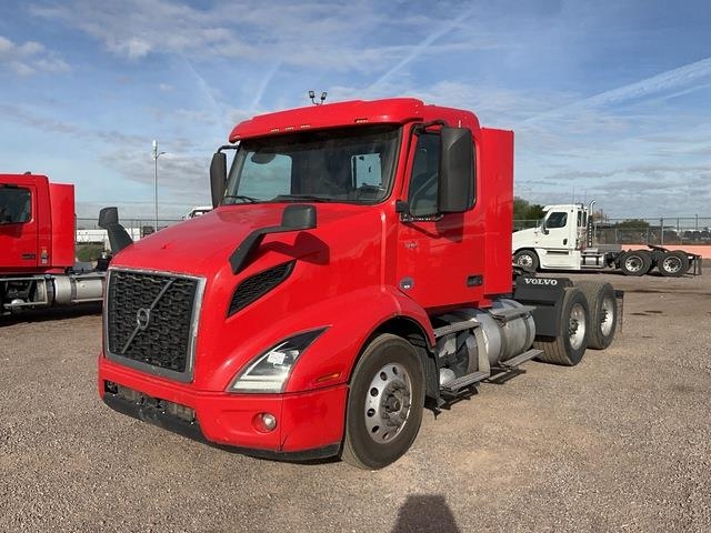 Volvo VNR