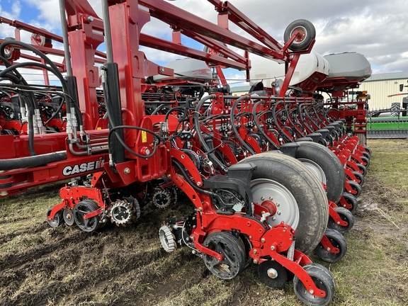Case IH Agriculture Machinery & Farm Equipment For Sale | Ritchie List